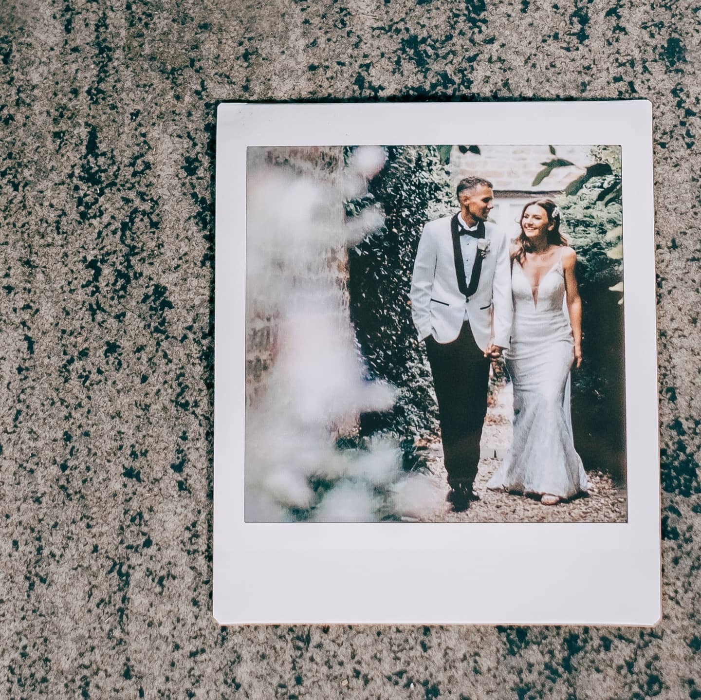6 Reasons INSTAX Cameras Are a Wedding Must-Have | INSTAX by Fujifilm (UK)